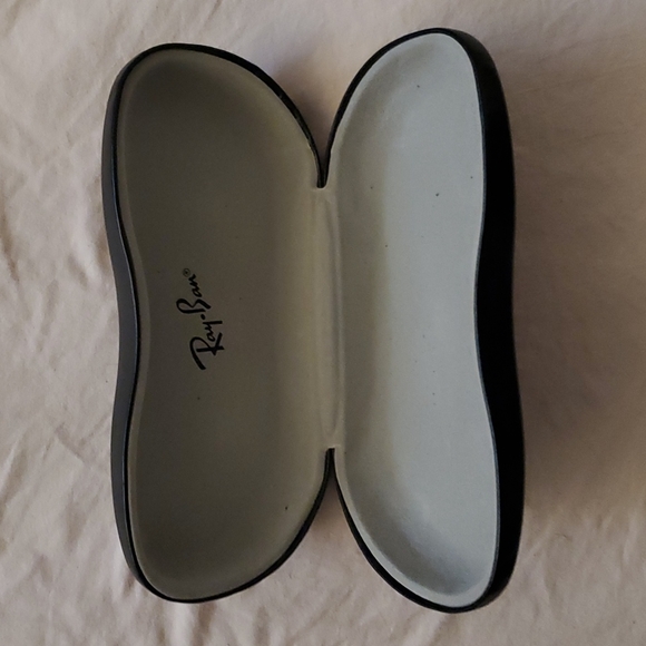 Ray-Ban | Accessories | Ray Ban Hard Shell Glasses Case Eyeglasses ...